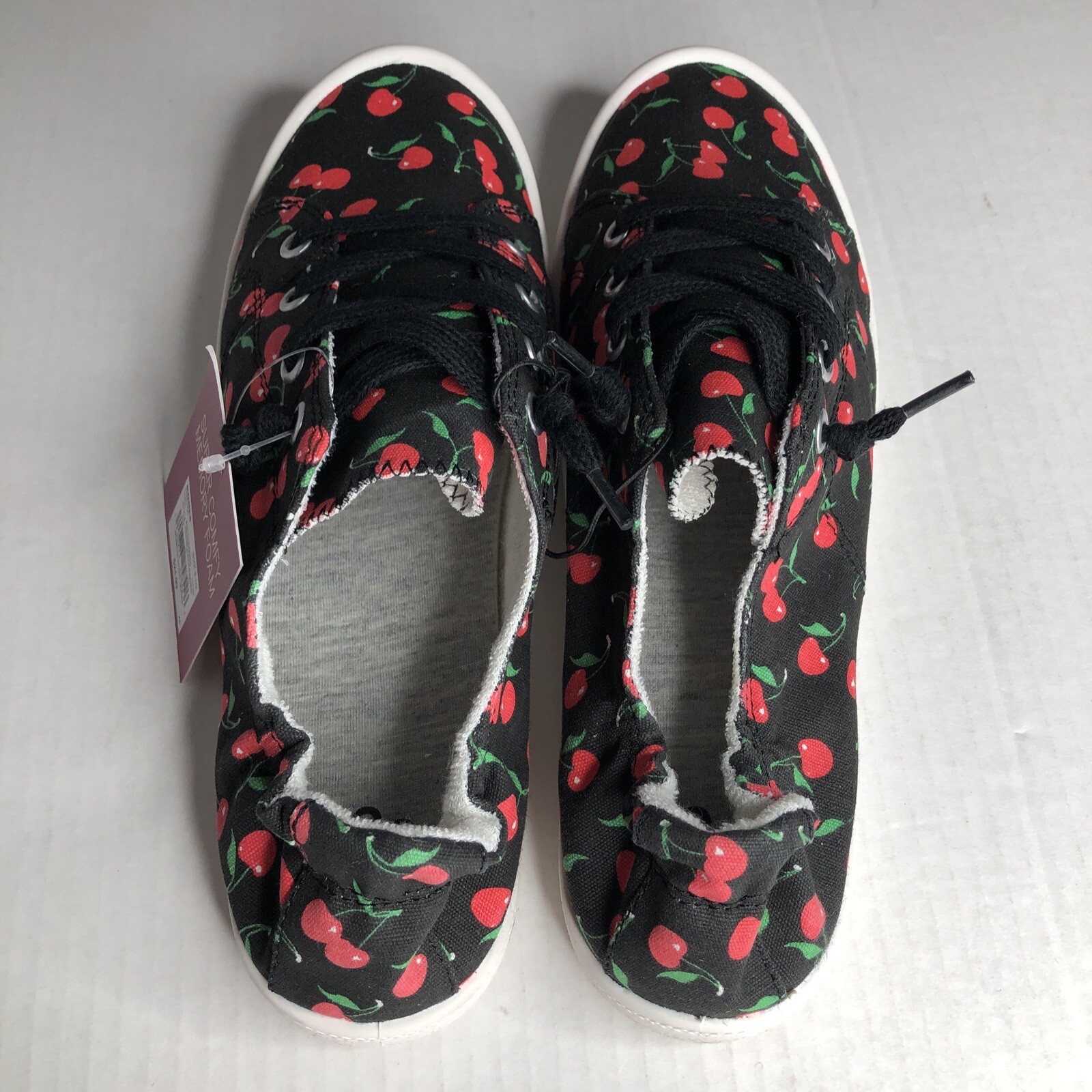 SO Redwood Women's Sneakers 8.5 Red Black Cherry Canvas Shoes for sale ...