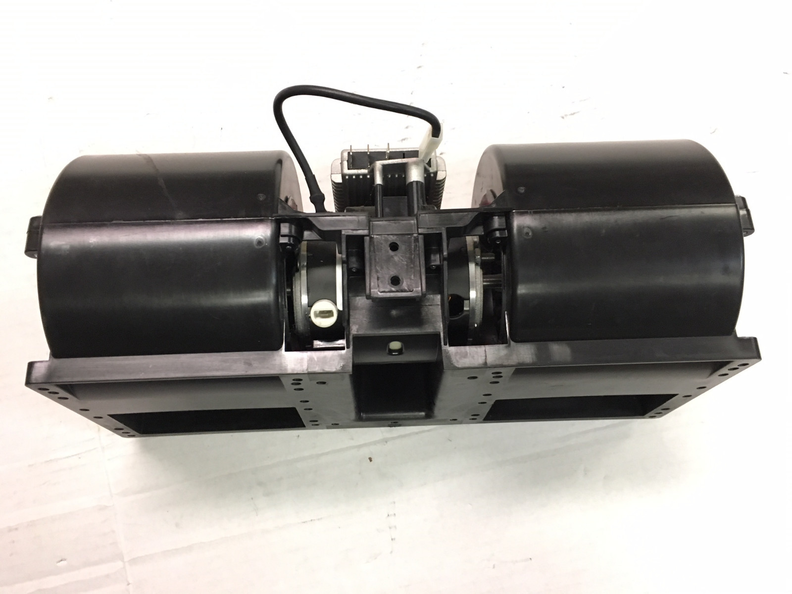 DCM 3 Speed 24v Centrifugal Dual Scroll Blower Motor ASSY Bh1400-93-01 ...