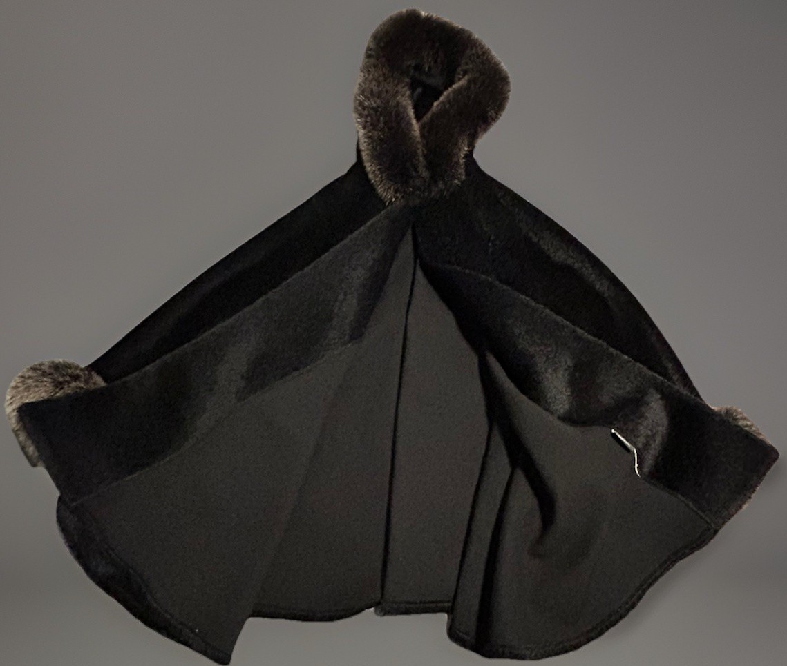 Alpaca Fur Cape Cloak w/ Saga Certified Fox Fur Hood & Cuffs Black ...
