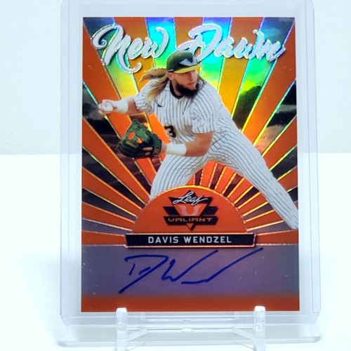 Davis Wendzel 2019 Leaf Valiant New Dawn On-Card Auto 09/35 Texas ...