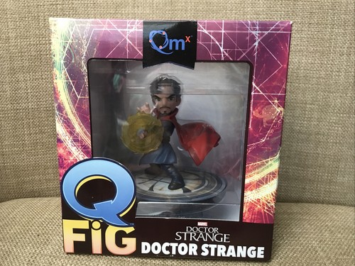 Loot Crate Exclusive Marvel Vinyl Figure Doctor Strange Q-Fig from QMX ...