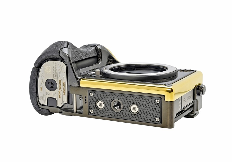 Hasselblad Lunar Limited Edition Polished Gold Digital Camera Kit 004/ ...