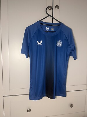 Newcastle United training top Boys Large Castore | eBay UK