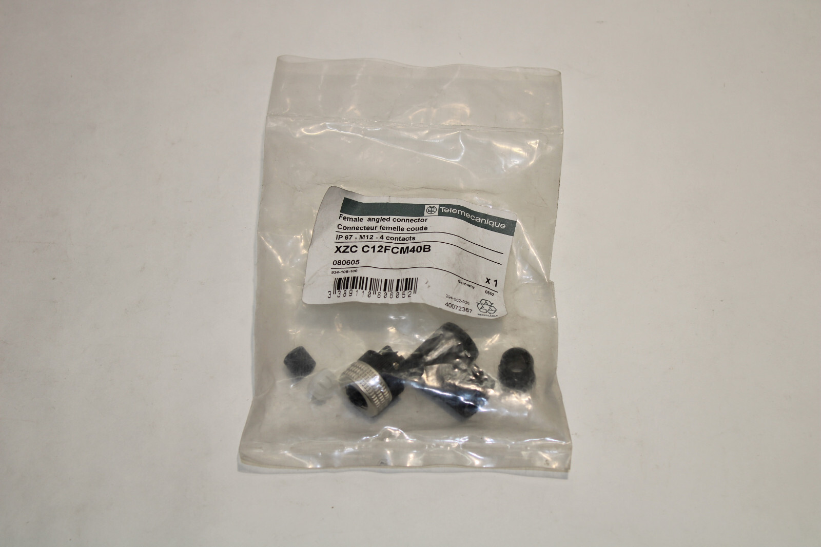 Telemecanique XZC C12FCM40B Female angled connector M12-4 NEW | eBay