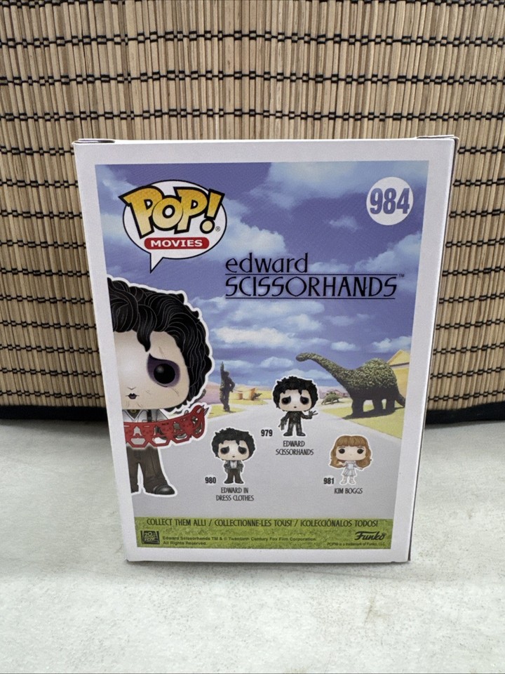 Funko Pop! Edward with Kirigami #984 - Edward Scissorhands Special ...