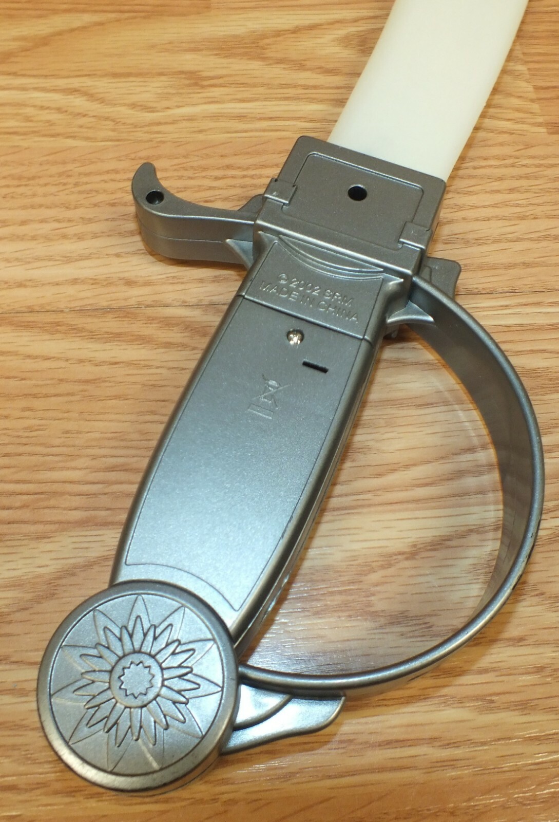 Genuine Disney Pirates of the Caribbean Mickey Mouse Toy Light Up Sword ...