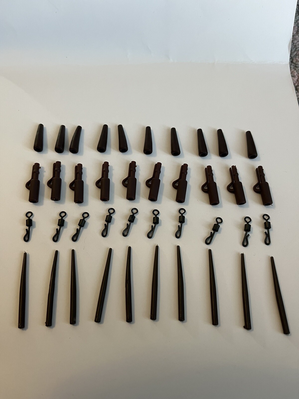 40pc Fishing Tackle Carp lead clips Quick Change swivels Anti Tangle ...