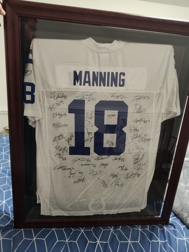 2006 Colts Autographed Jersey. Signed By 33 Players And Head Coach Tony ...