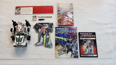 G1 Transformers Wheeljack Almost Complete | eBay