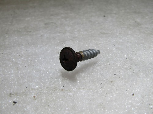 VW Passat B5.5 TDI 1.9 MAF mass air flow sensor meter mount screw ...