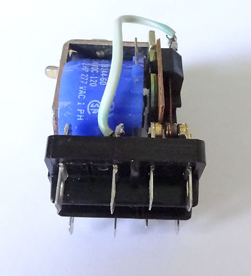 Relays - Deltrol Control Relay