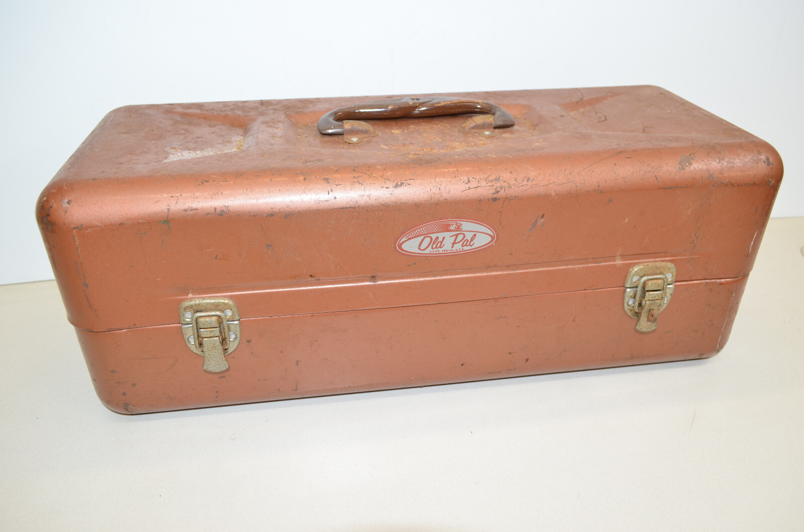 Vintage OLD PAL FISHING TACKLE BOX Metal With Extras Hooks Bait Orange ...