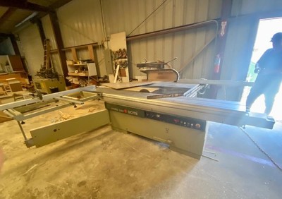 Woodworking - Sliding Table Saw