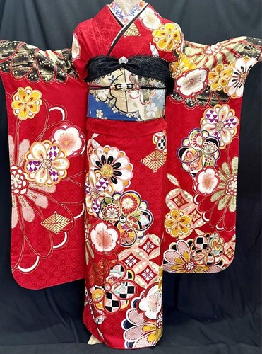 Pure Silk Furisode 20-Piece Full Set Modern Classical Embroidered Gold ...
