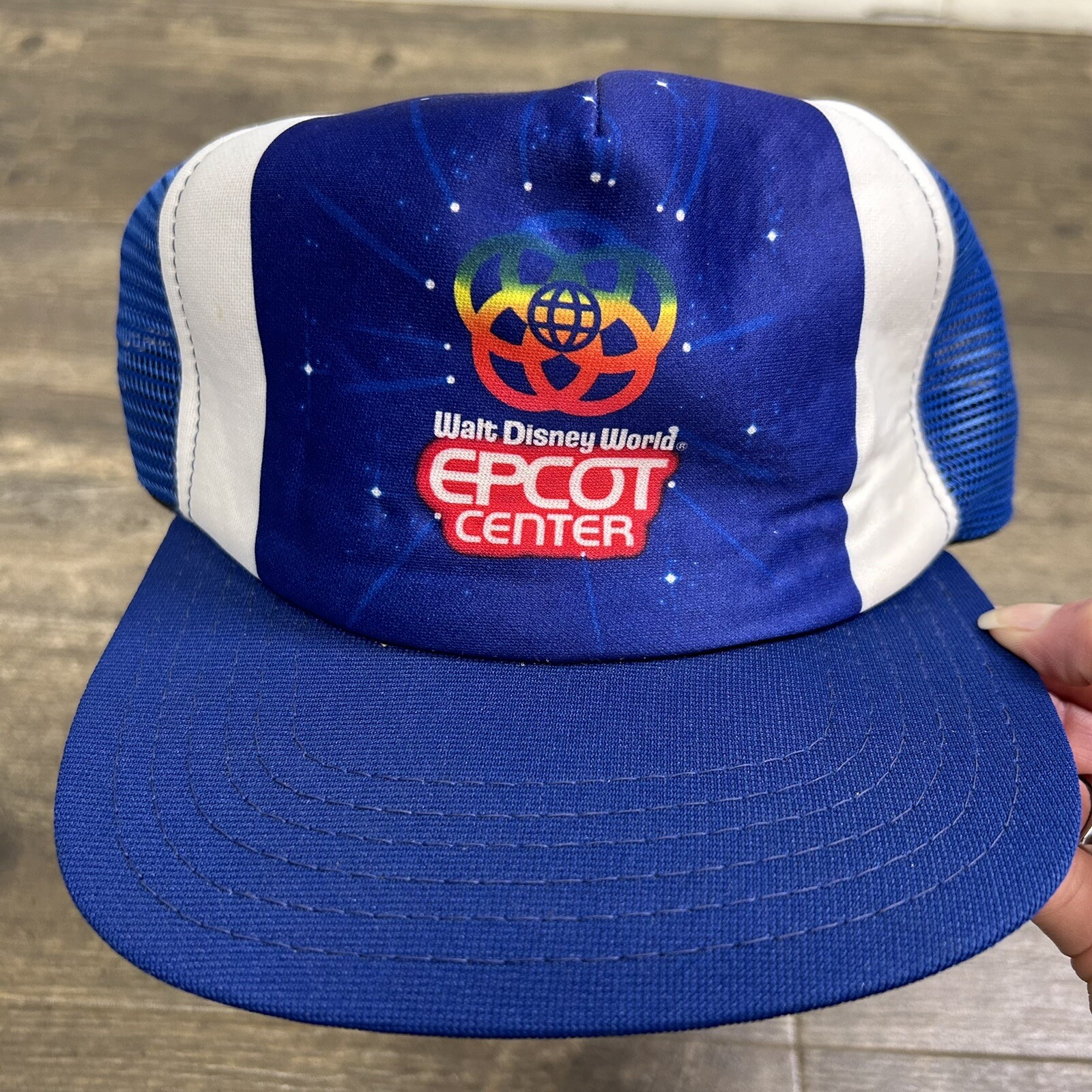 Vintage 1982 Disney Epcot Center Snapback Trucker Hat… - Gem