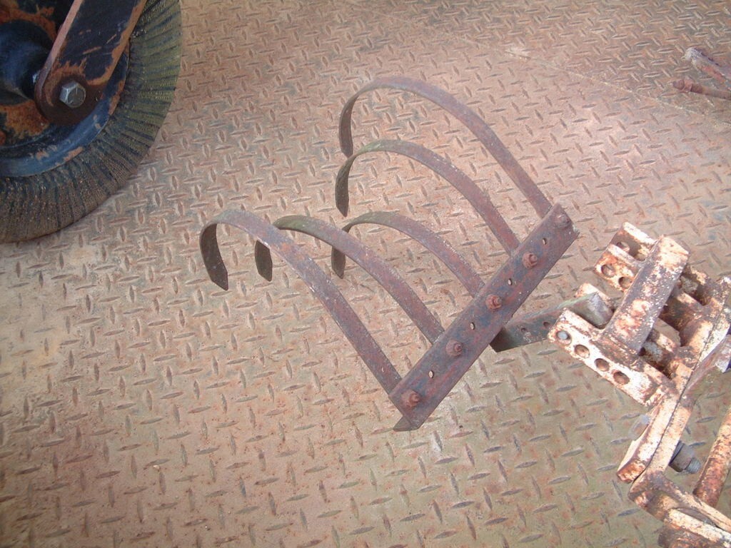 Small all Purpose Spring Plow, heavy duty, small Tractor/4 Wheeler 11 X ...