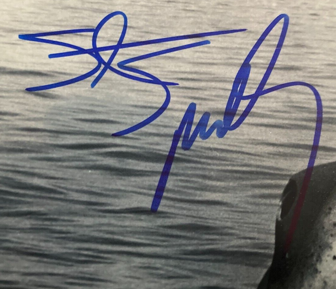 Steven Spielberg Signed Autograph Signature 10x8 B&W Glossy "Jaws ...