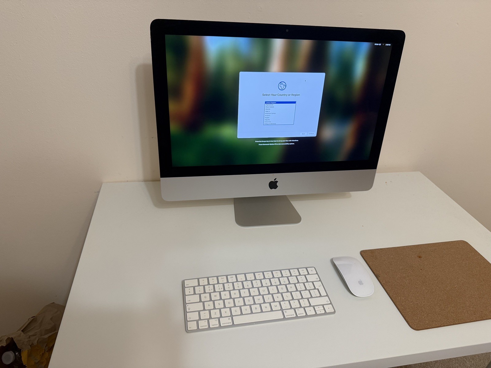 Apple iMac 21.5" 4K 2019 - Core i3 3.6GHz 8GB RAM 1TB HDD - Very Good ...