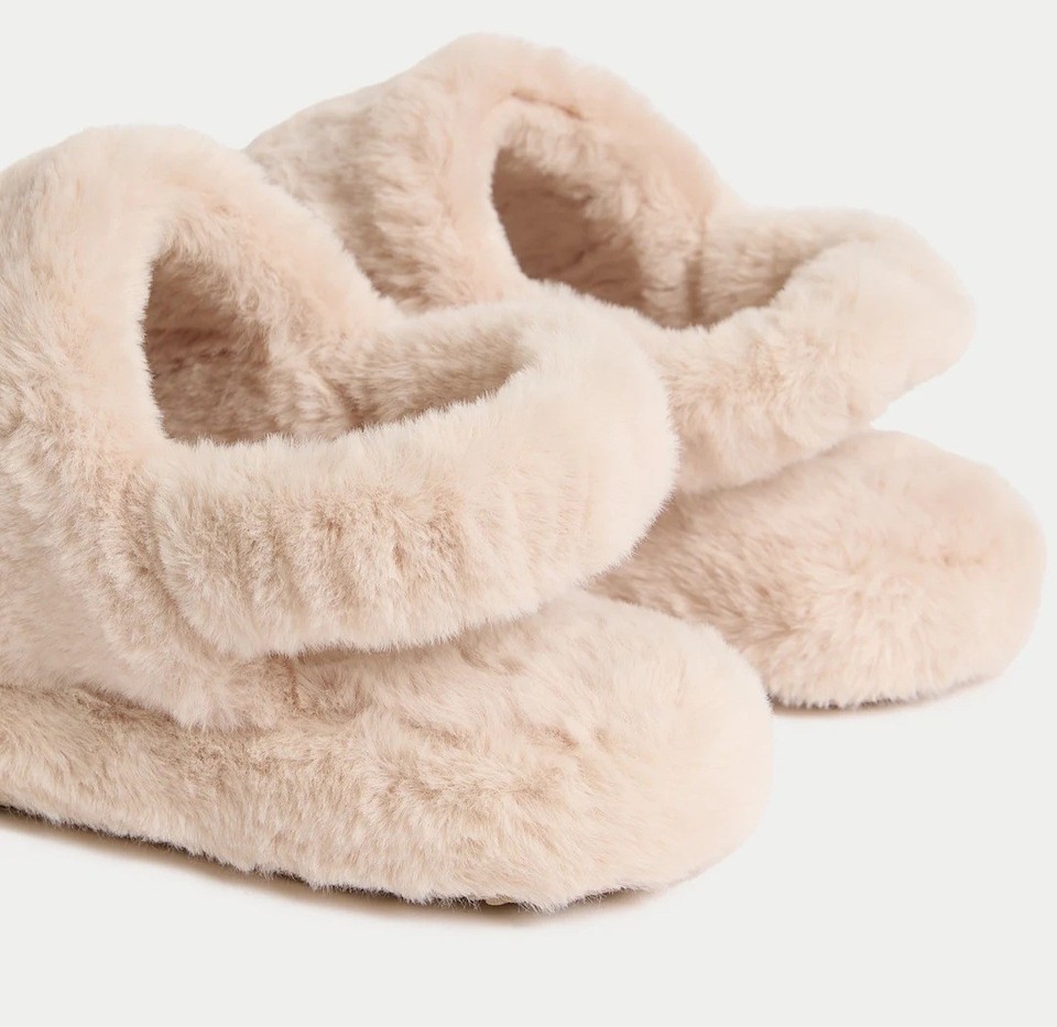 Marks and Spencer Women's Faux Fur Slingback Slippers Size 6 New | eBay UK