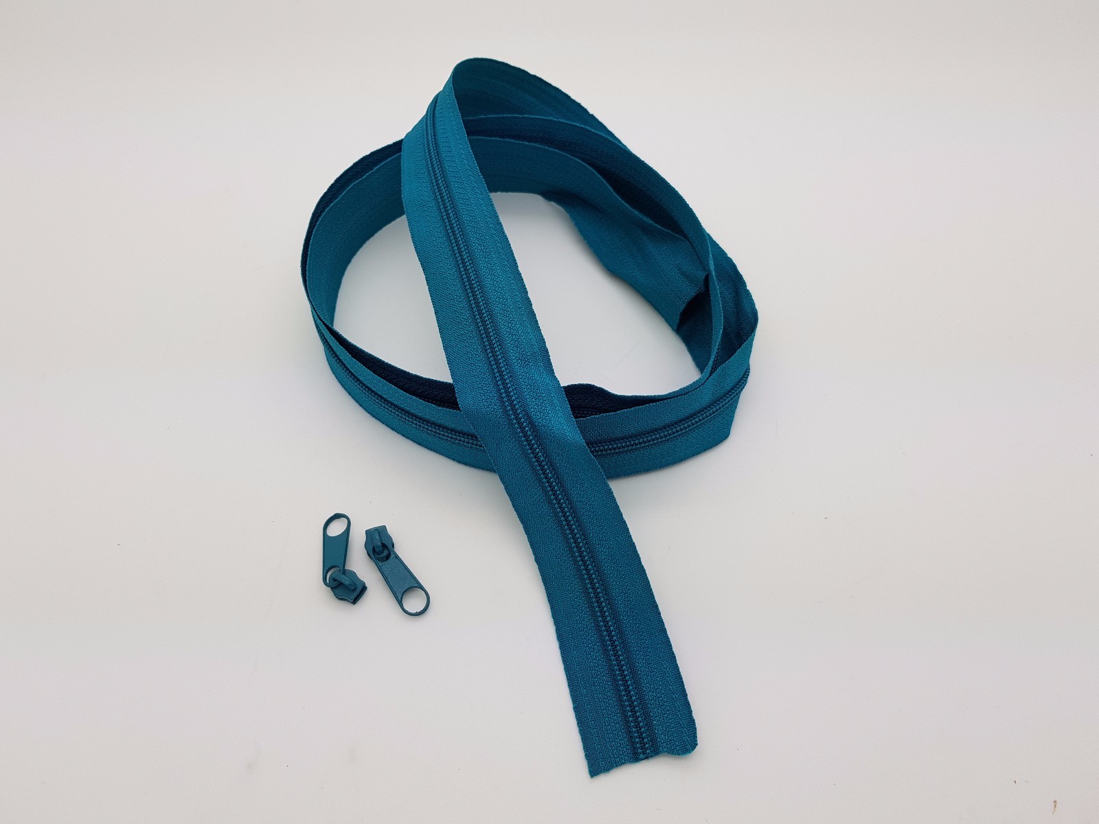 5 Meters Continuous Zip & 10 Sliders Spiral No.3 Choice of 42 Colours ...