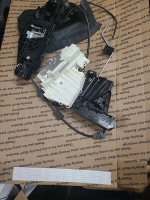 07-12 Mercedes ML350 GL450 X164 Passenger Side Rear Right Door Latch ...