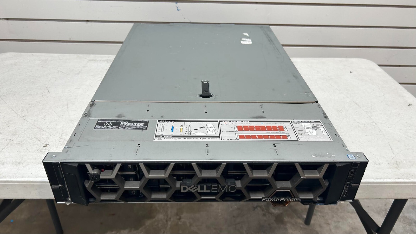 Dell EMC R740xd PowerProtect DD3300 Silver 4110 48GB RAM W ( 8) 4TB SAS ...