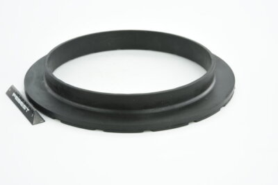 Rear Spring Upper Seat For MITSUBISHI PAJERO II V14W-V55W Spring Mounts ...