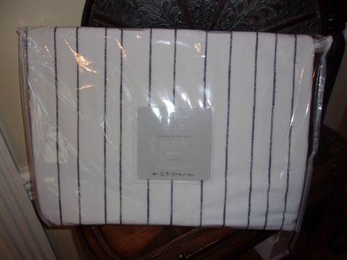 INUP Home Fine Linens White Black Stripe Queen Duvet cover & Shams Set ...