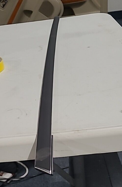 Genuine Hyundai OE Moulding Assy-Rr Dr Frame Rh 83860-S8000 for sale ...