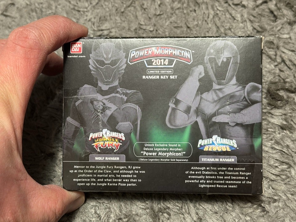 Power Rangers Super Megaforce Morphicon Exclusive Ranger Key Wolf ...