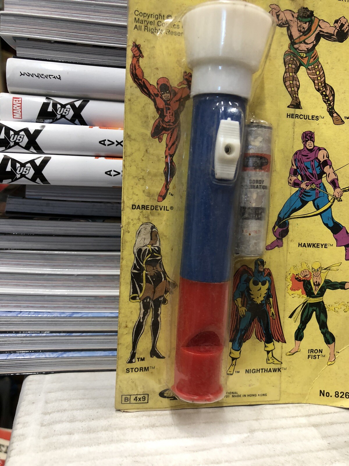 Marvel SUPER HEROES whistle flash Toy flashlight Fleetwood marvelmania ...