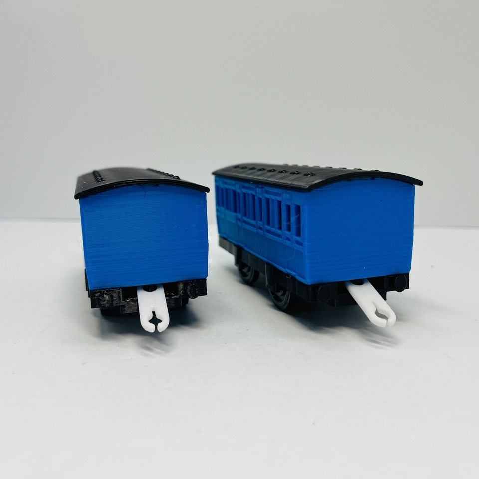 CUSTOM MADE BLUE PASSENGER COACH Trains Works on TrackMaster and Tomy ...