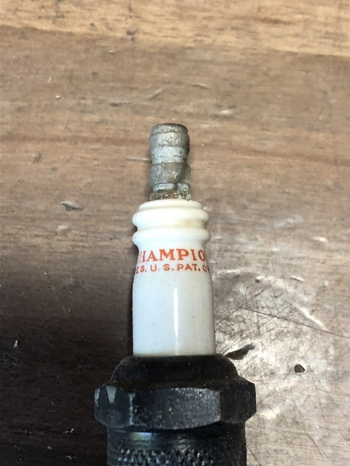10 Vintage Champion Spark Plug Commercial 14mm 13/16" Hex H-9 Com. | eBay