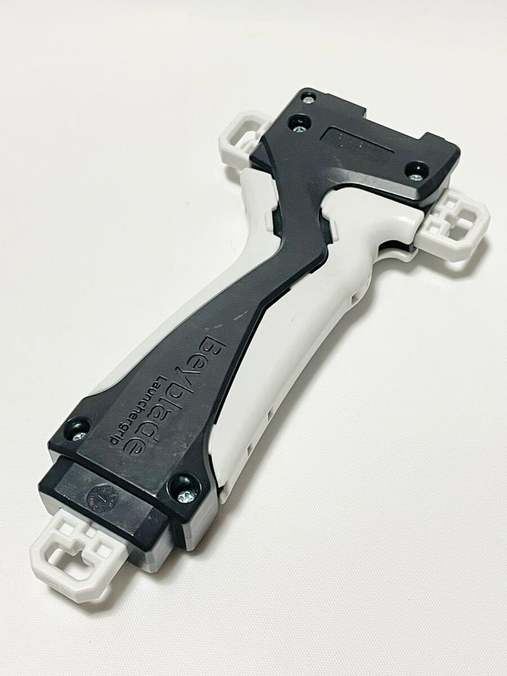 Beyblade Burst Launcher Grip Black And White 1 Limited Edition Popular Items Bea | eBay