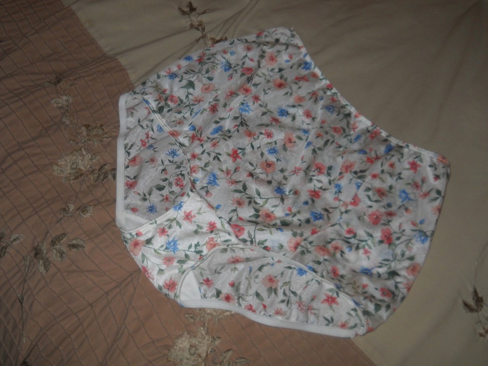 Vintage SEARS "Very Impressive" Satin Feel Brief Panties 8 | eBay