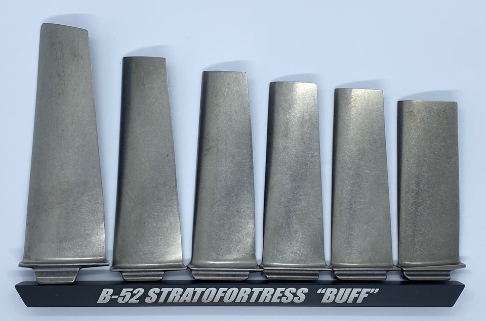 Boeing B-52 Jet Engine Blade Set. Bomber Turbine USAF Pilot Gift HGU ...