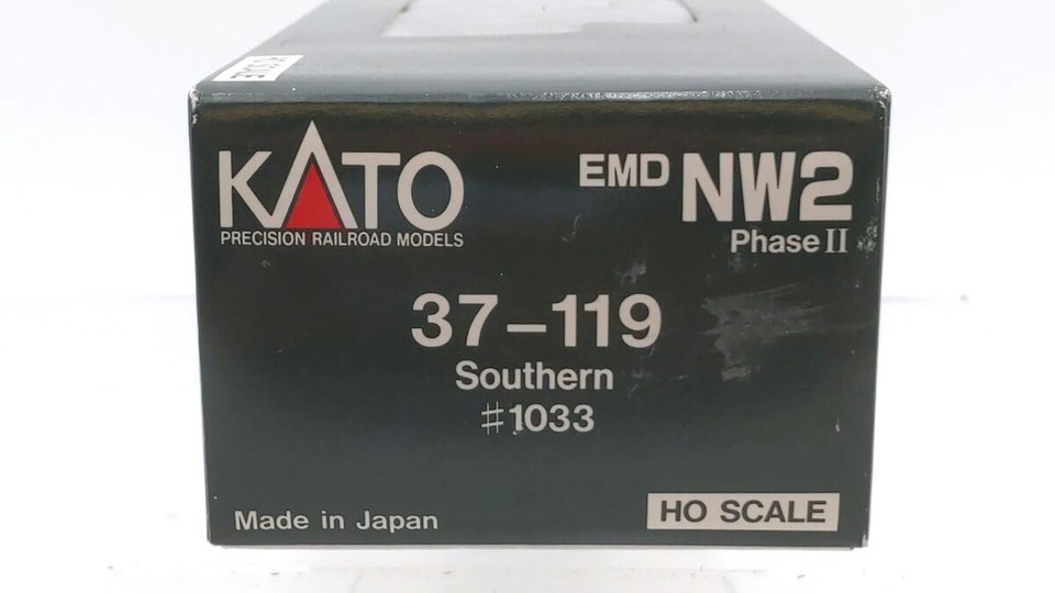 Kato 37-119 HO Scale Southern Railway EMD NW2 Diesel Switcher #1033 ...