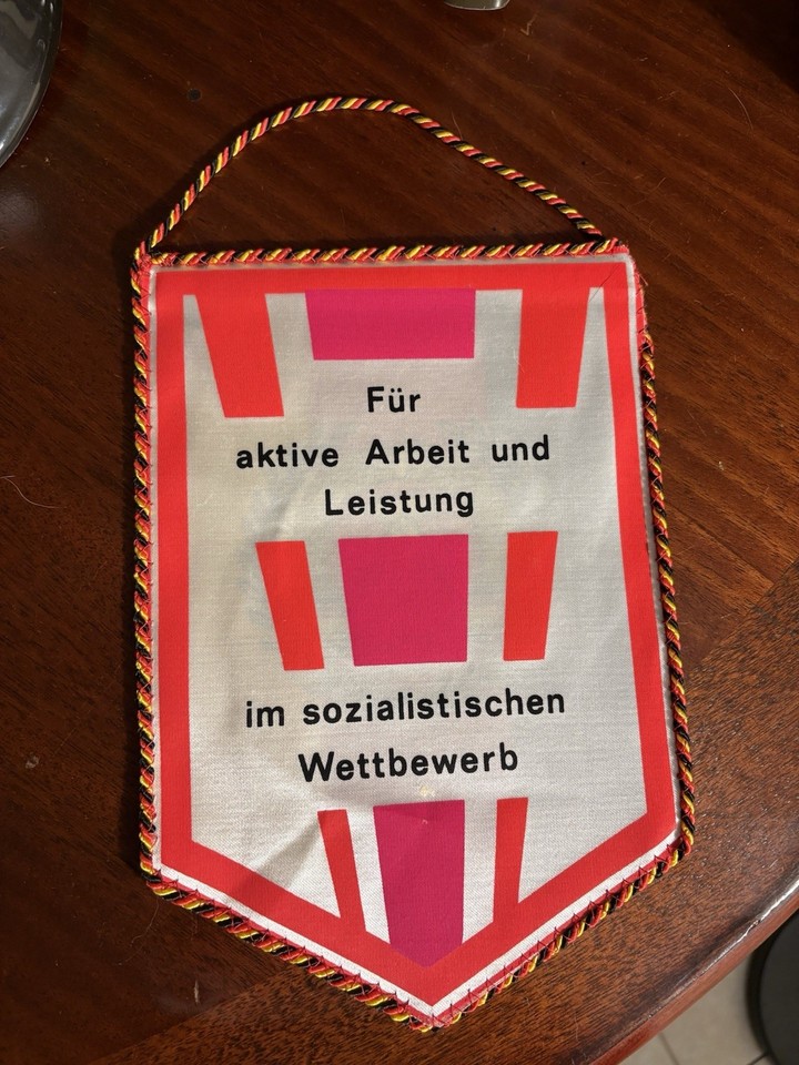 NVA LOT - GREAT ENTRY LEVEL - NCO BORDER VISOR, SIDE CAP, BELT, MESSKIT ...