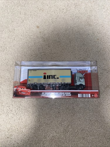 Disney Pixar Cars Chet Boxkaar (Boxcar) Hauler 2025 Die Cast JGC76 NEW ...