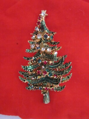 Hattie Carnegie Gold Tone and Green Enamel Christmas Tree | eBay