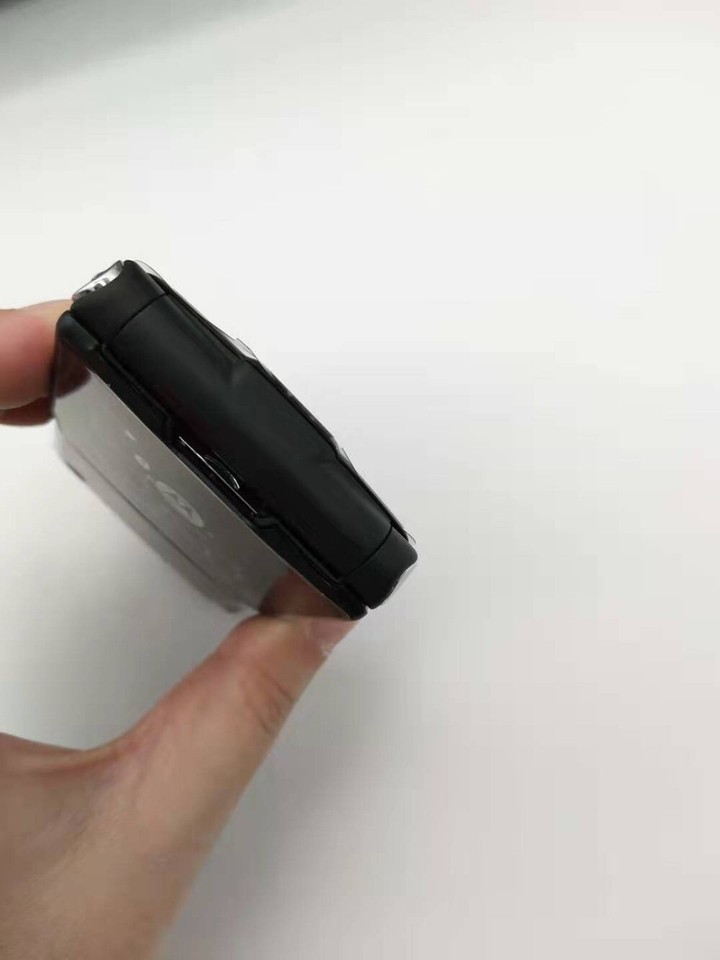 Original Motorola RAZR V3 Unlocked GSM 2G Quad Band Mini-SIM Retro Flip ...