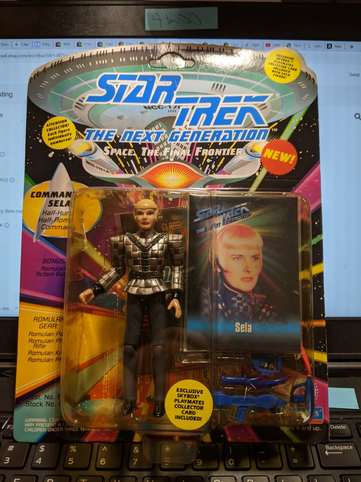 1993 Star Trek Next Generation COMMANDER SELA SPACE CAP Figure ...