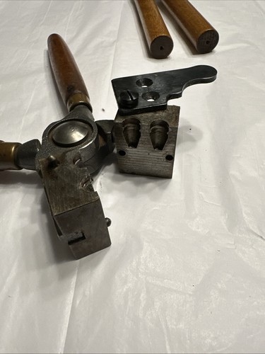 Lyman Bullet Mold 356402 9mm Caliber - 120 Grain Truncated Cone Double ...