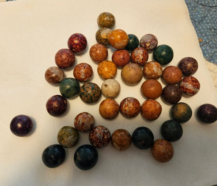 FORTY Assorted Colors Bennington Clay Marbles-All in GREAT Condition | eBay