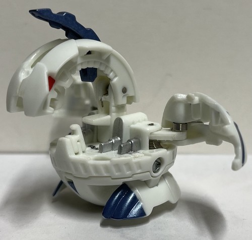 Bakugan Naga The White Ones 650G No Attribute Dragonoid Exclusive ...
