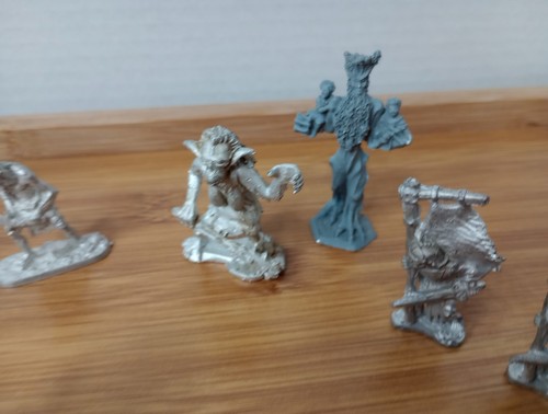 Lot Of (19) Grenadier/ Ral Partha Lead Figures D&D Role Playing ...