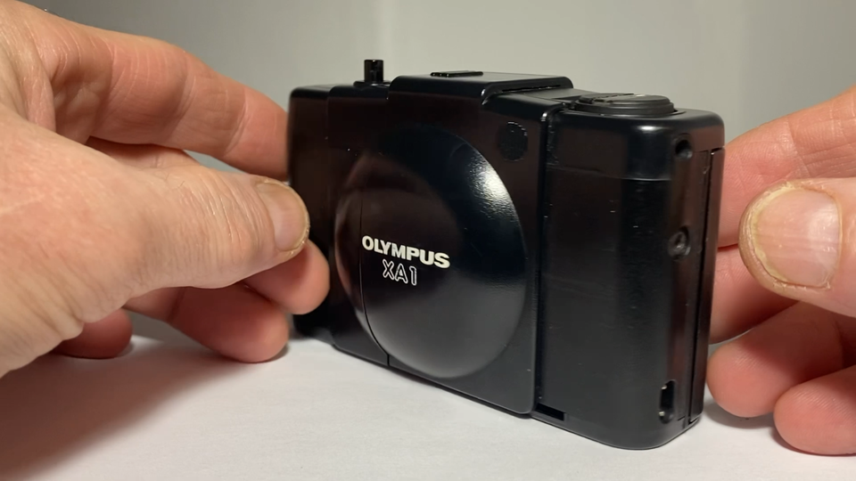 Olympus XA1 Compact 35mm Film Camera - For Spares or Repair | eBay UK