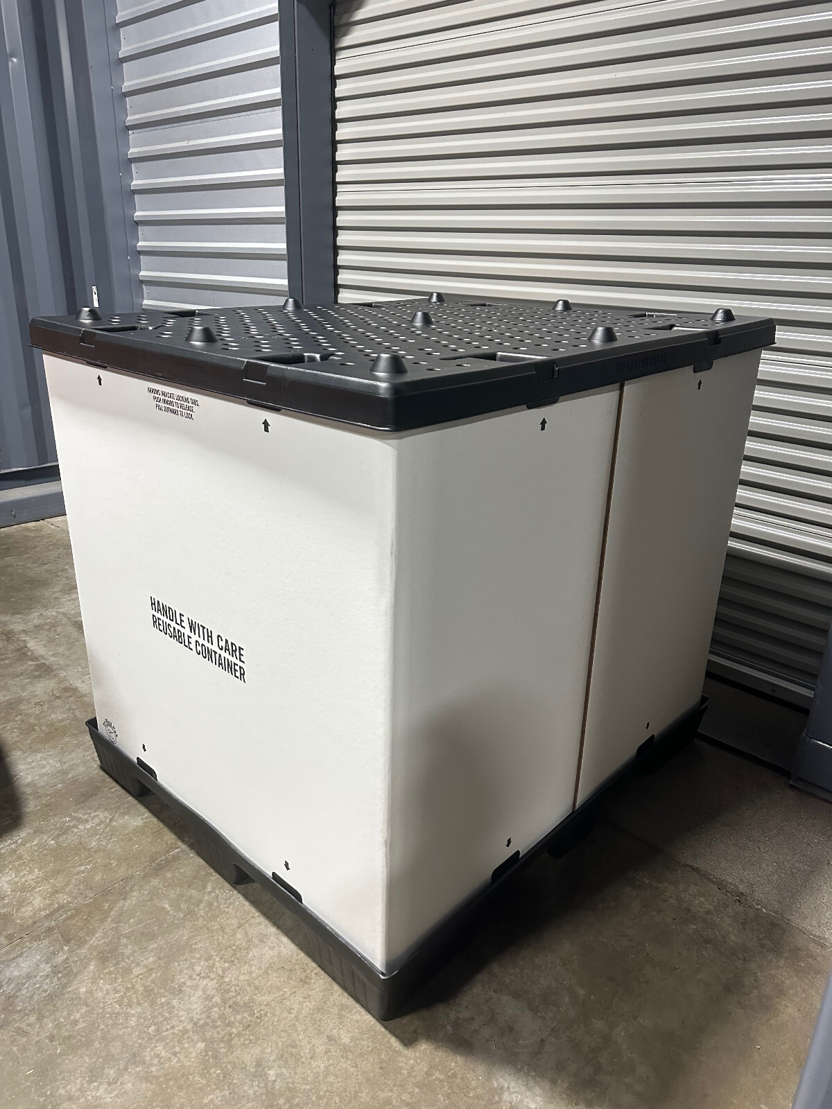 (4 each) Reusable bulk cargo containers Tri wall Pallet packs 48"x57 ...