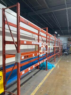 Pallets & Pallet Racking - Teardrop Uprights