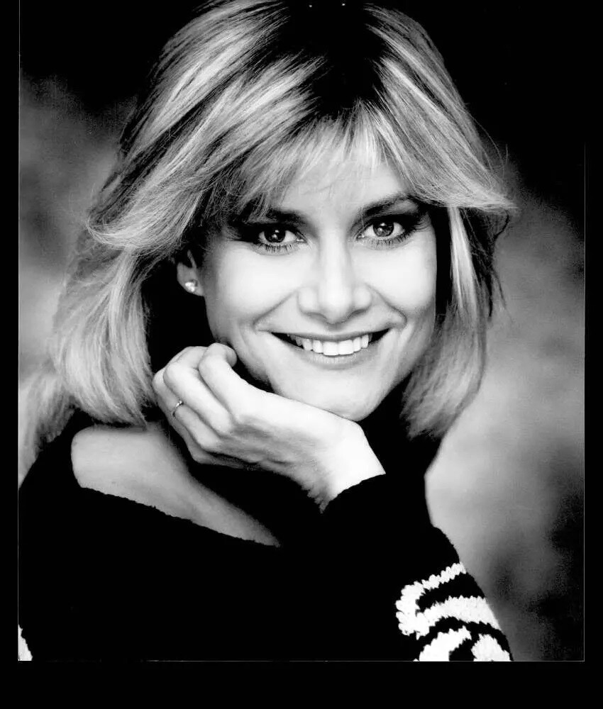 Caren Kaye's Instagram, Twitter & Facebook on IDCrawl